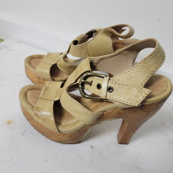 Frye | Shoes | Frye Tamara Buckle T Strap Platform Leather Sandals Tan ...